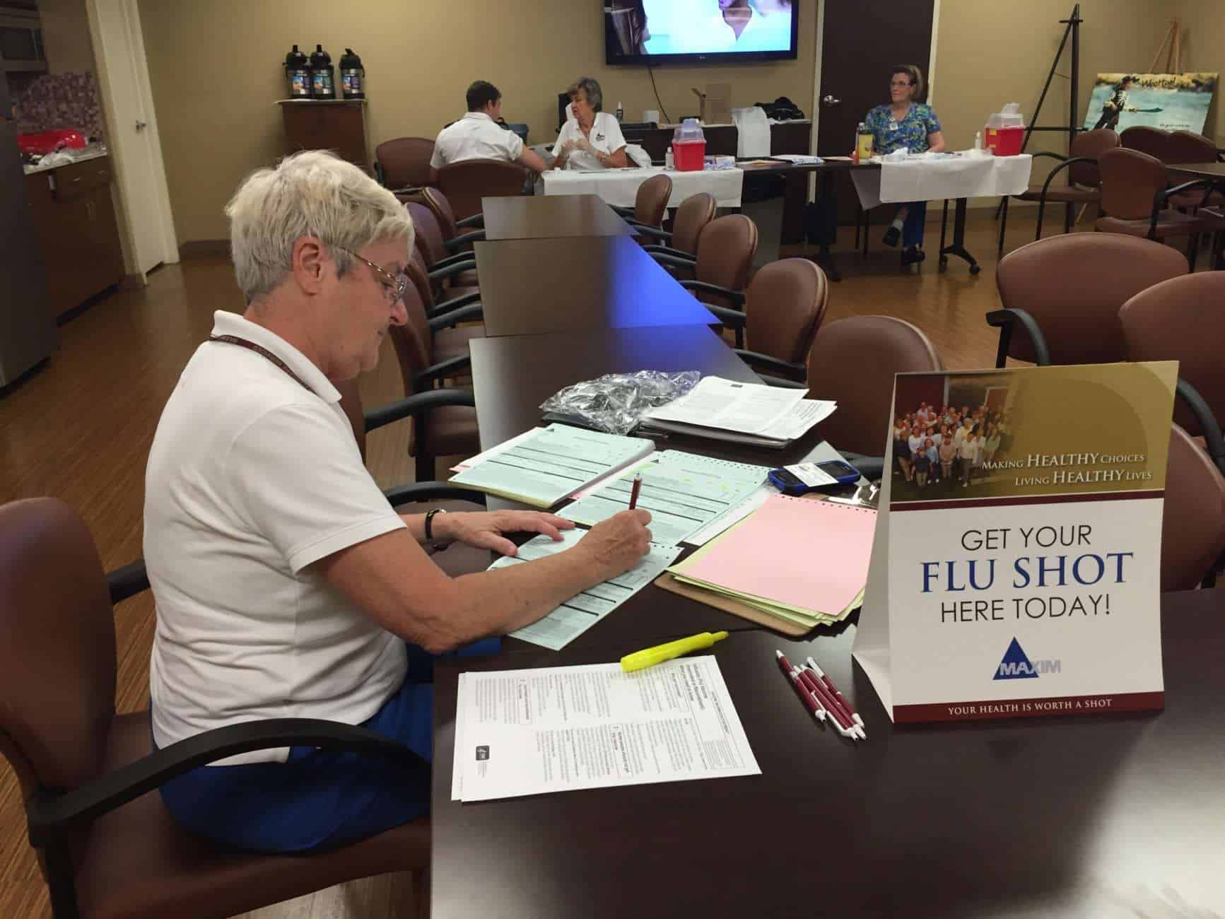 Dimmitt Family Donates Flu Shots For Dimmitt Team Members - Dimmitt ...